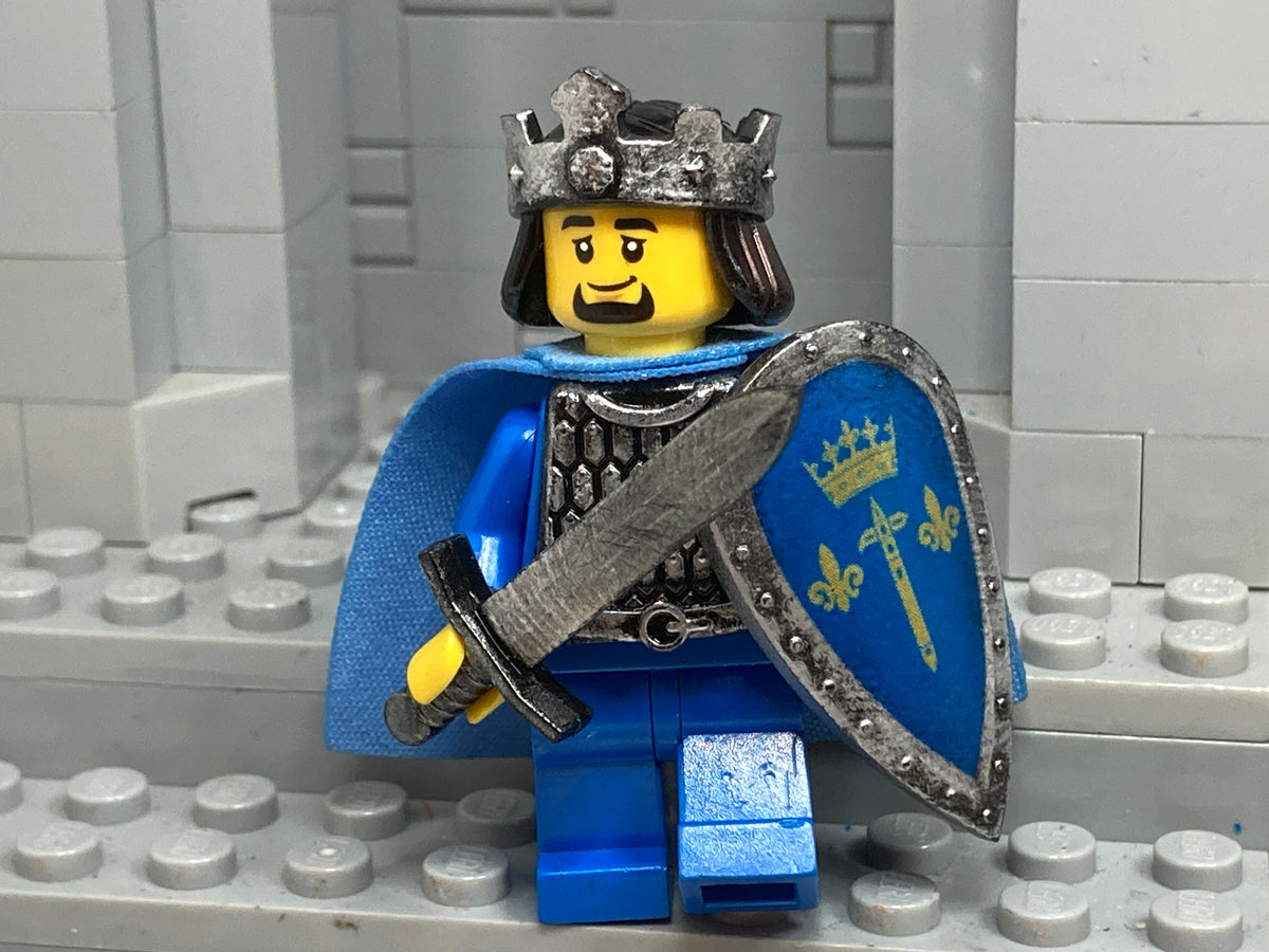 French King w/Custom Kite Shield/Torso designs! – Little Brick Armory