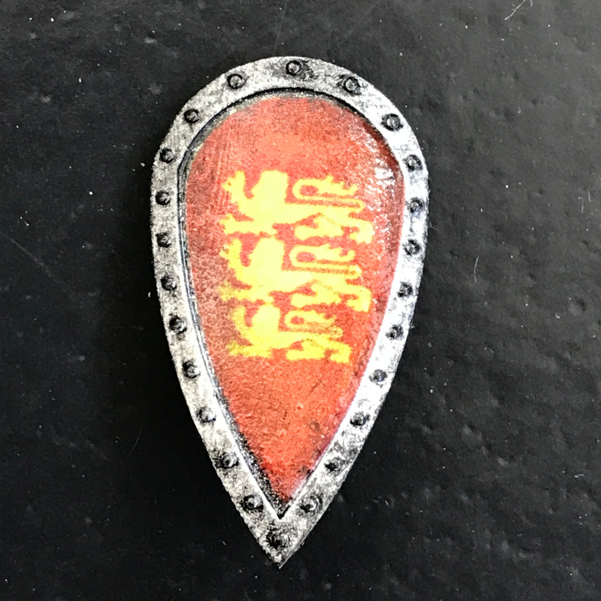 Custom Lionheart Crusader Order Kite Shield (in Oxidized Iron) – Little ...